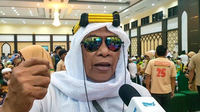 Haji Asal Barru Tampil Nyentrik dengan Simagh Era Raja Abdul Aziz, Curi ...